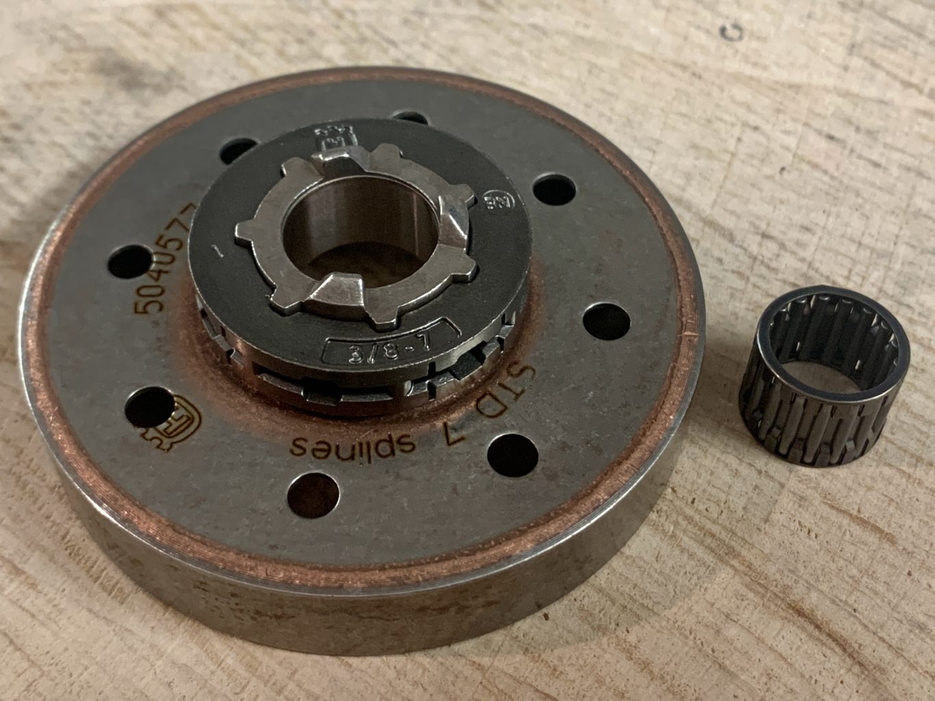 575 26 10-06 Husqvarna 3/8 x7 tooth Rim and Sprocket