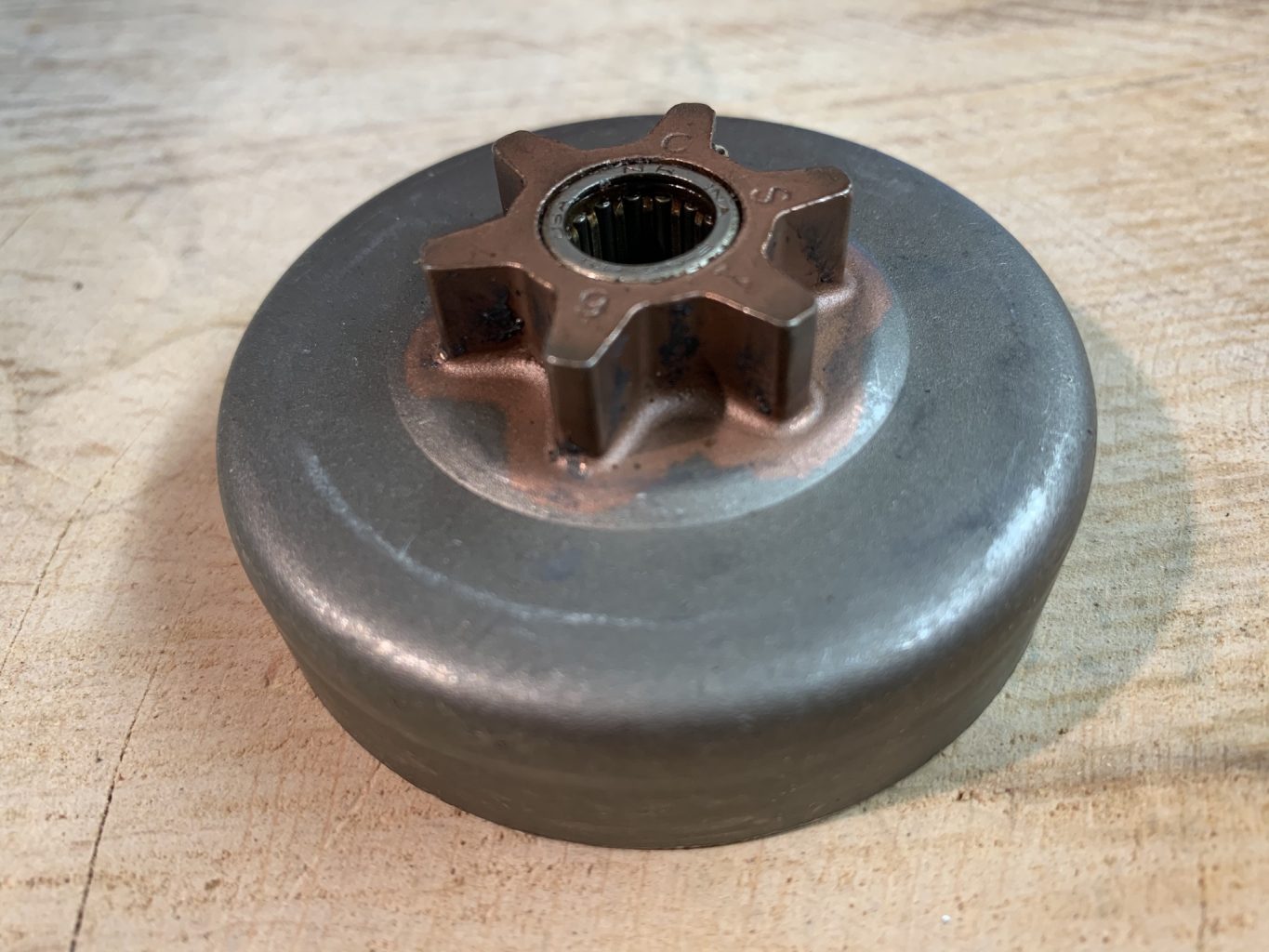 530 04 70-61 Husqvarna 3/8 lo pro x6 Spur Sprocket [Husqvarna 136, 235 ... 530 04 70-61 Husqvarna 3/8 lo pro x6 Spur Sprocket [Husqvarna 136, 235 ...