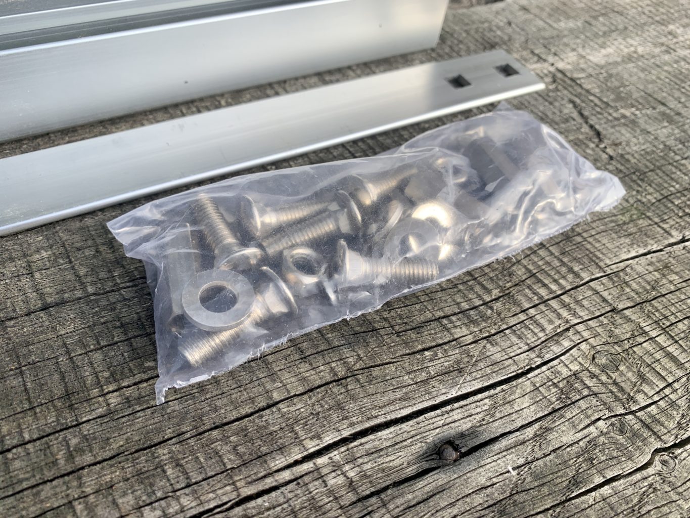 S-BK Eco Mill Bracing Kit - Comes with tie bar/cast bracket/fixings